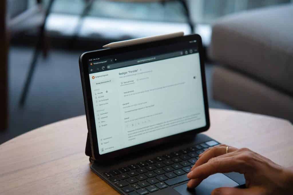 Discover an Easy HOA Website Platform to Connect Your Community - Opple ...