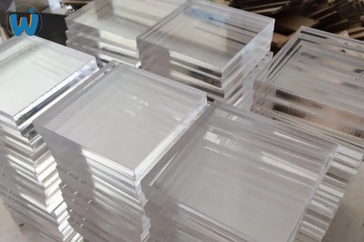 How to Order Custom Cut Plexiglass and Acrylic Sheets for Any Project