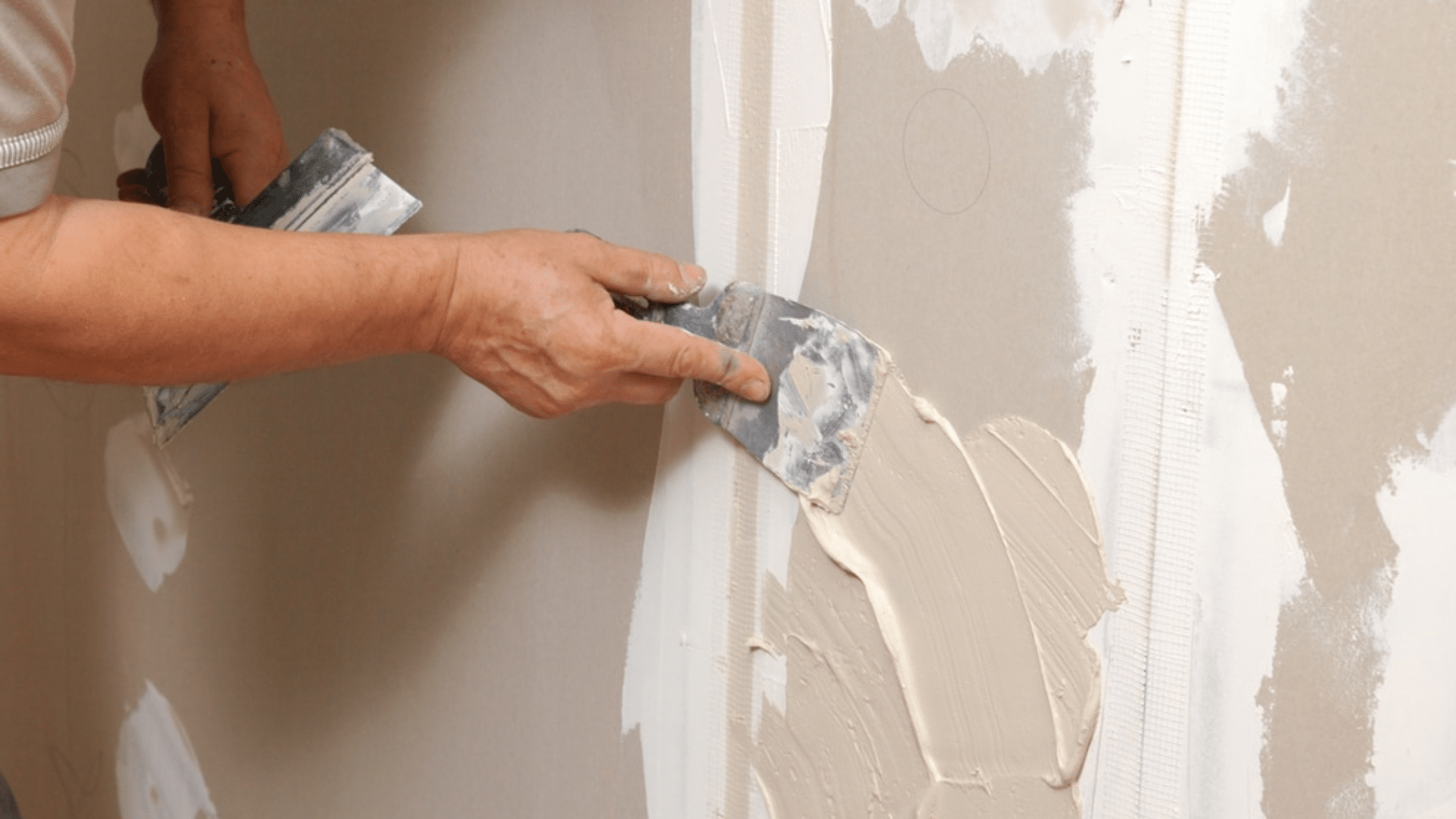 Drywall or Plaster: Which One Is Better for Your Home? - Opple House